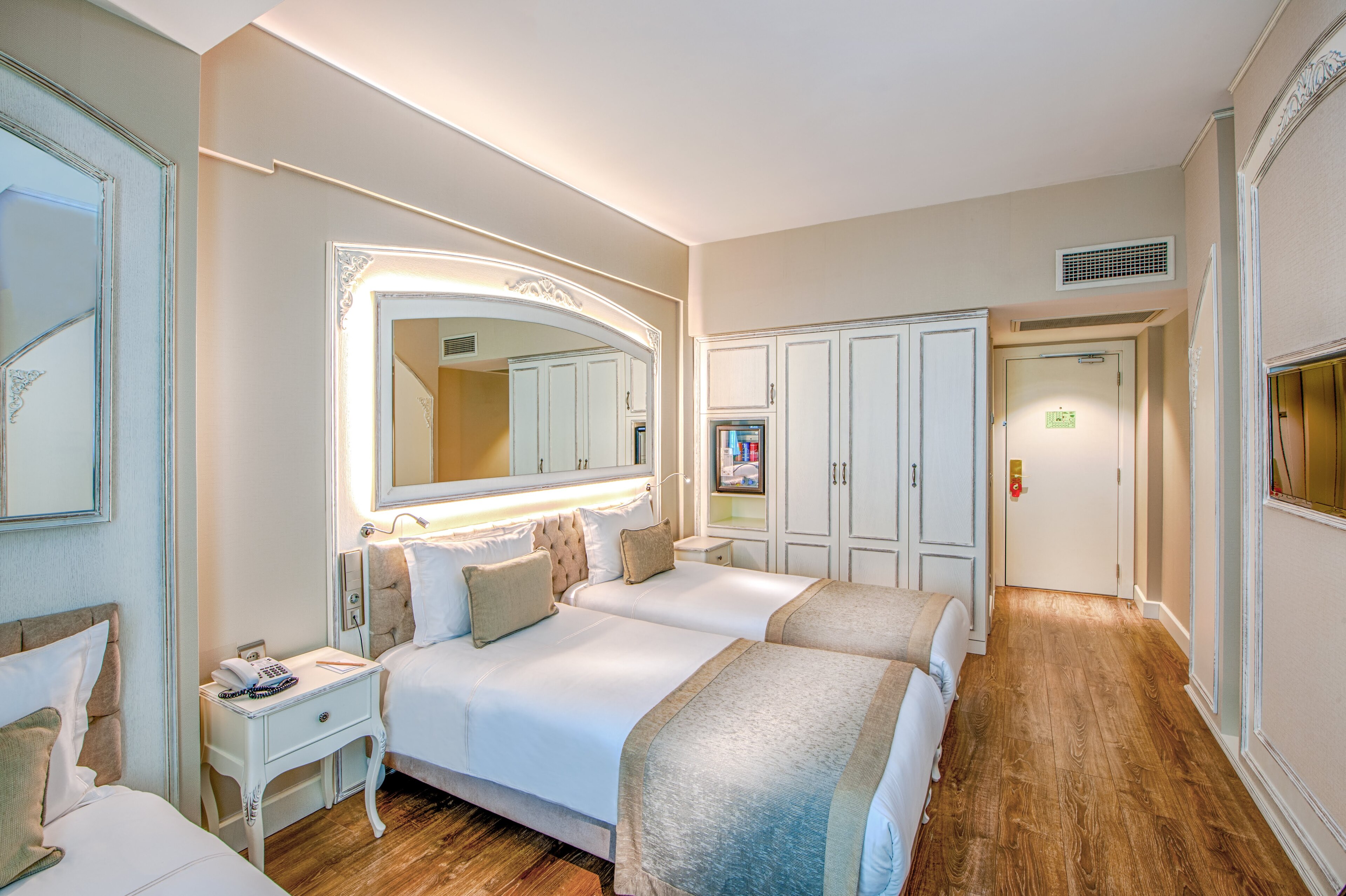 Yasmak Sultan in Istanbul | FirstChoice.co.uk