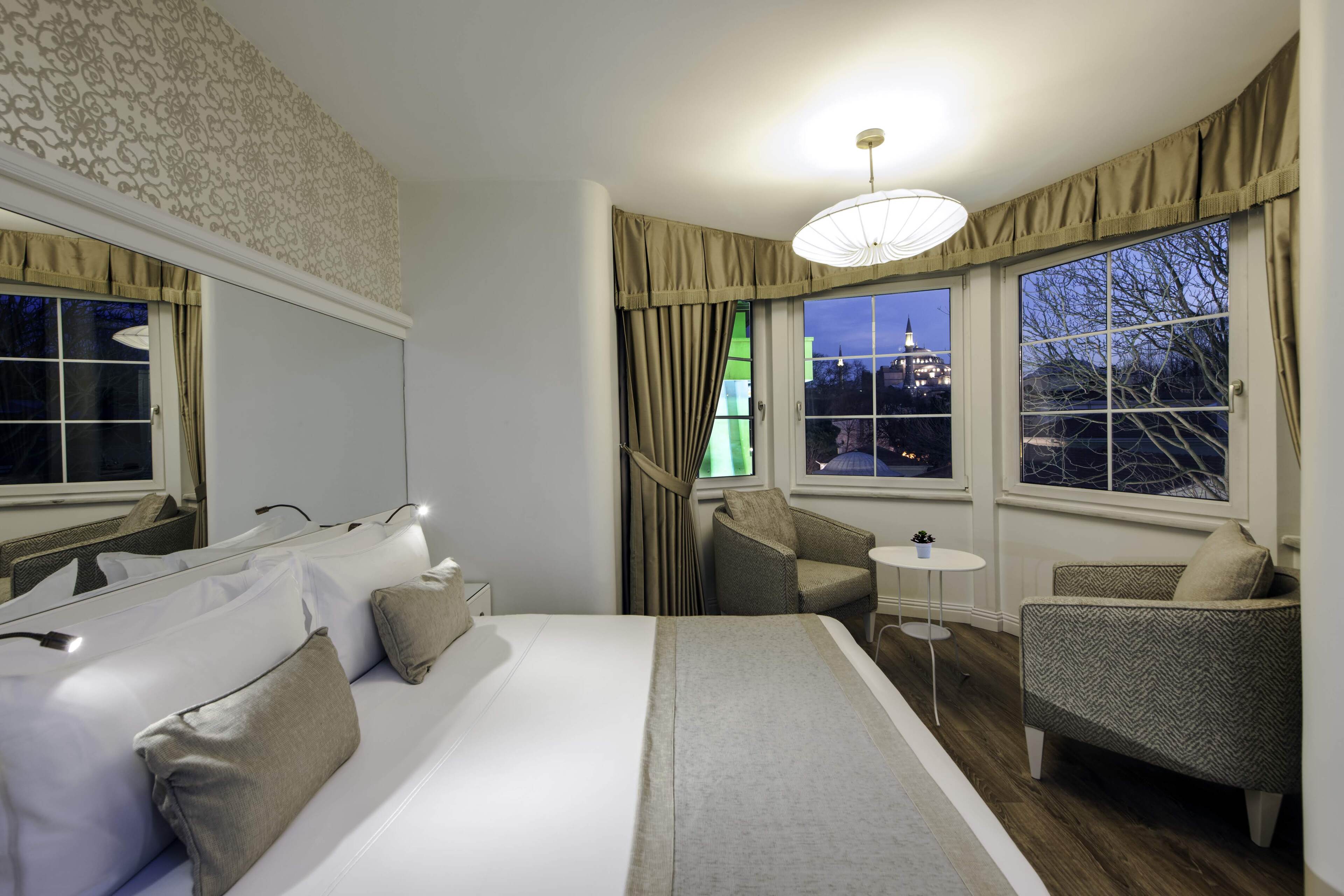 Yasmak Sultan in Istanbul | FirstChoice.co.uk